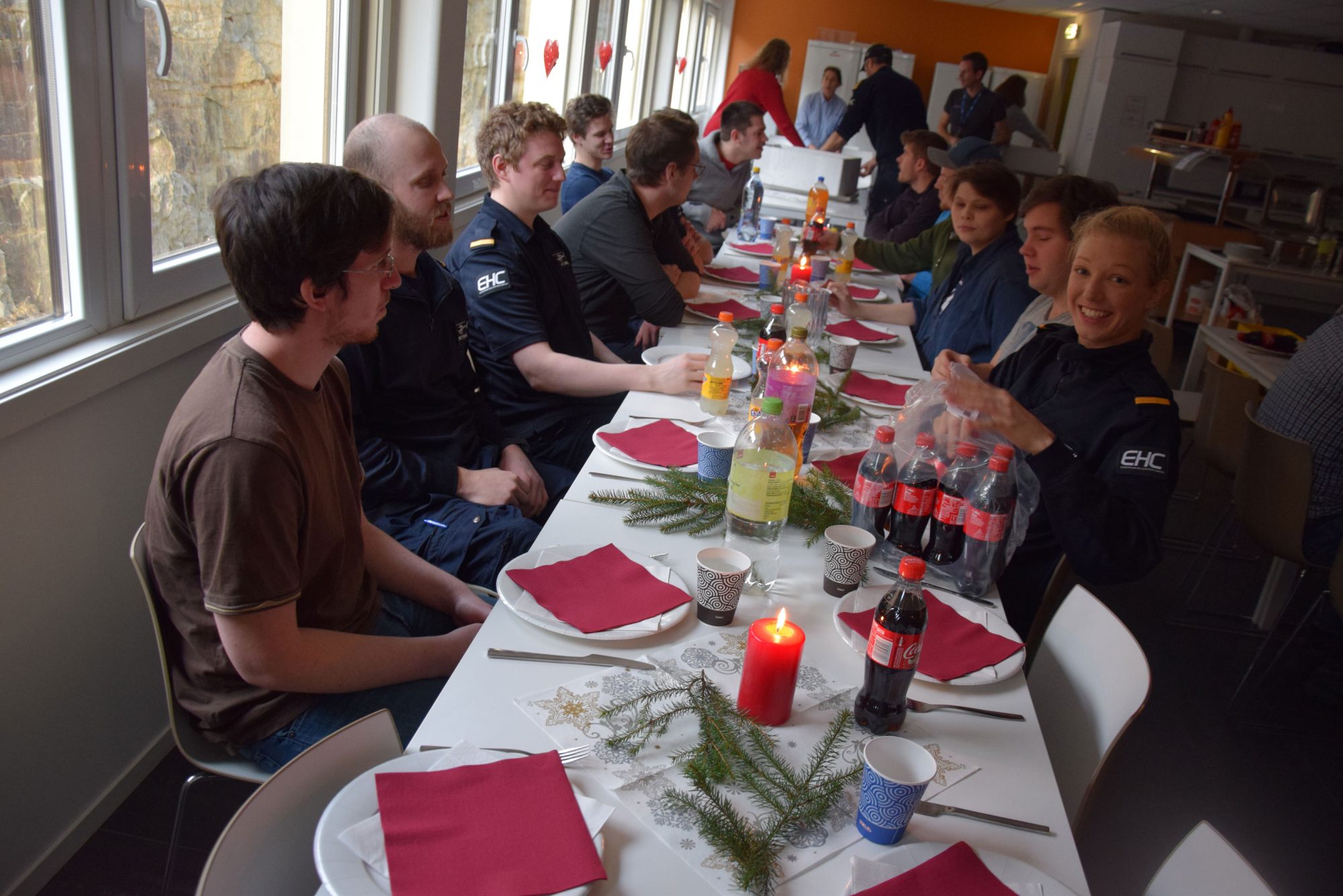 Årets siste skoledag – julelunch for elever og ansatte